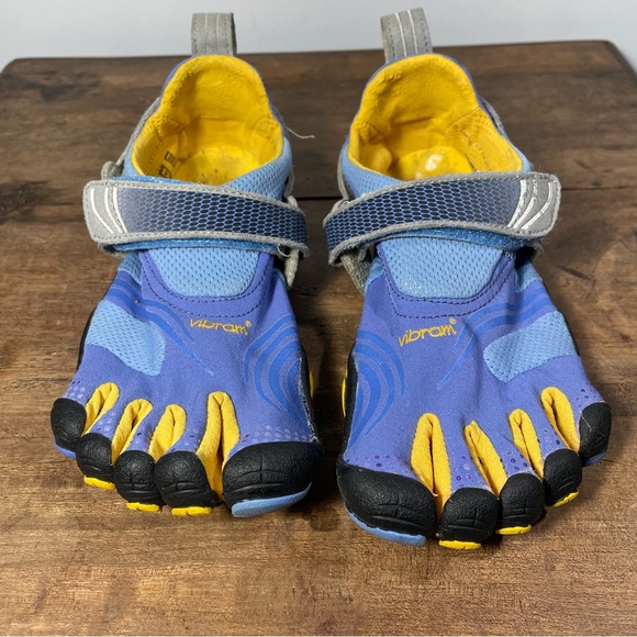 Vibram | Shoes | Vibram Fivefingers Run Barefoot Komodo Shoes Womens 36 ...